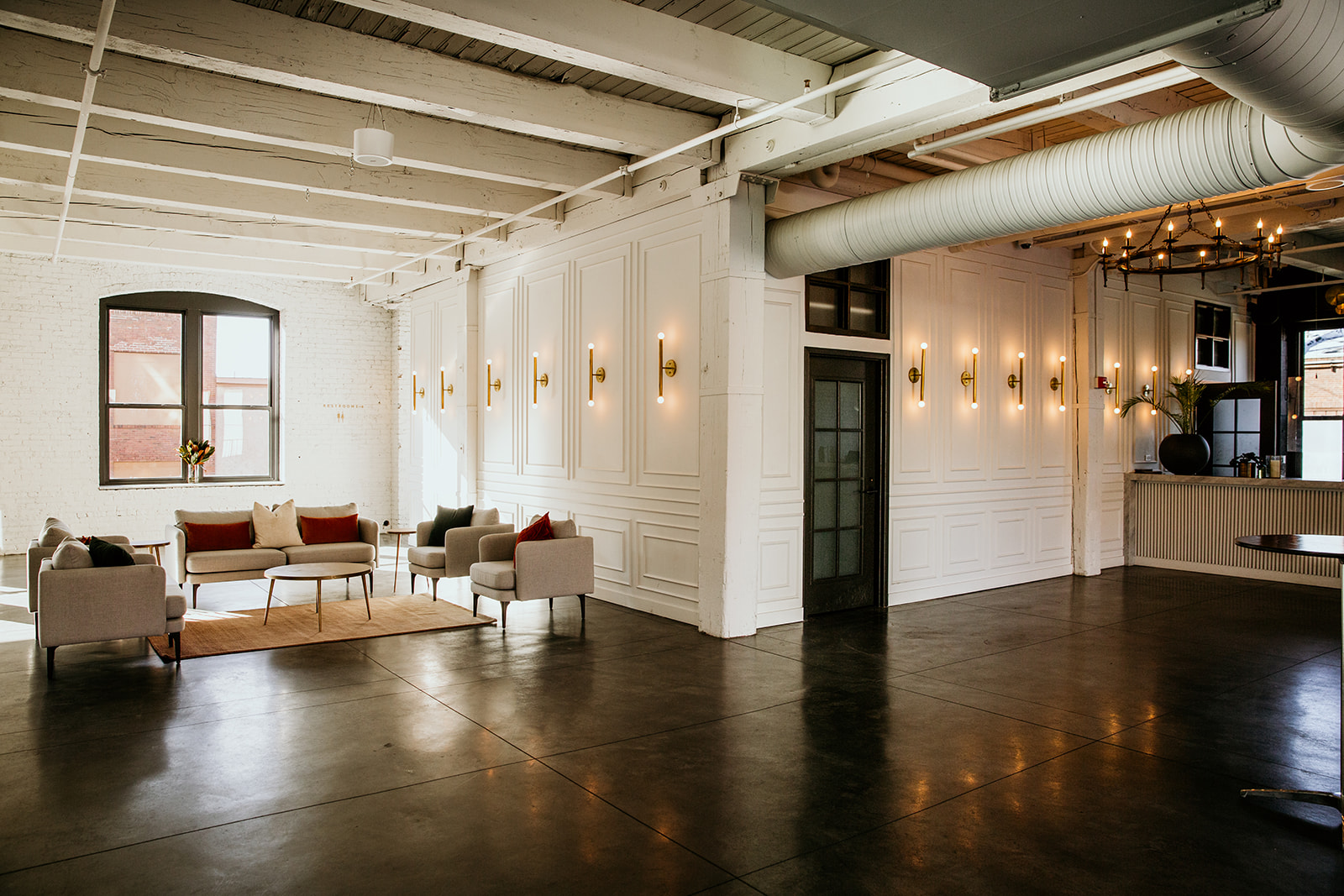 Company 251 - Chicago Suburb Wedding Venue ...